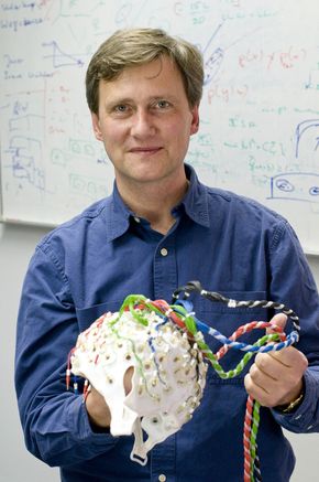 Klaus Mueller Receives 2014 Science Prize - IPAM